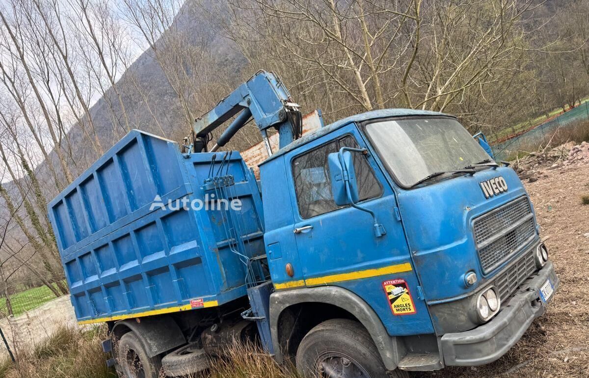 Fiat 662 kamion za prevoz metalnog otpada