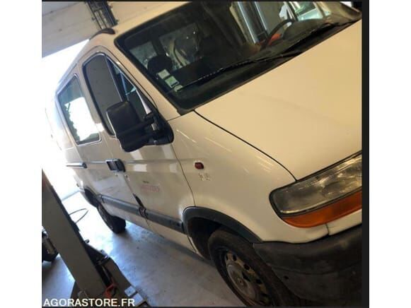 Prodaje se Renault MASTER minibus furgon na aukciji