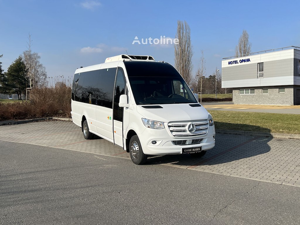Novi Mercedes-Benz Sprinter 519 putnički minibus