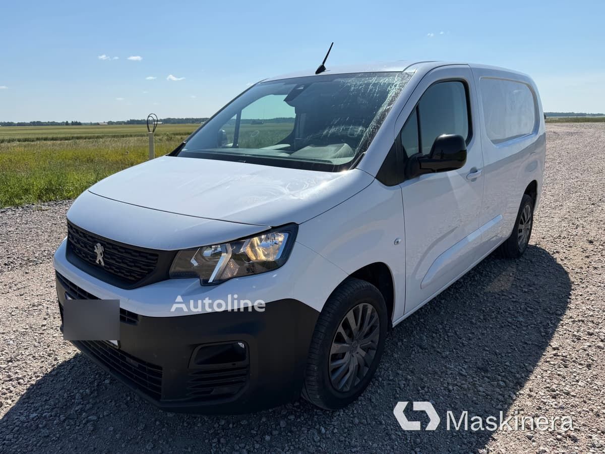 Prodaje se Peugeot Partner 1.5 BlueHDi 100 laki furgon na aukciji