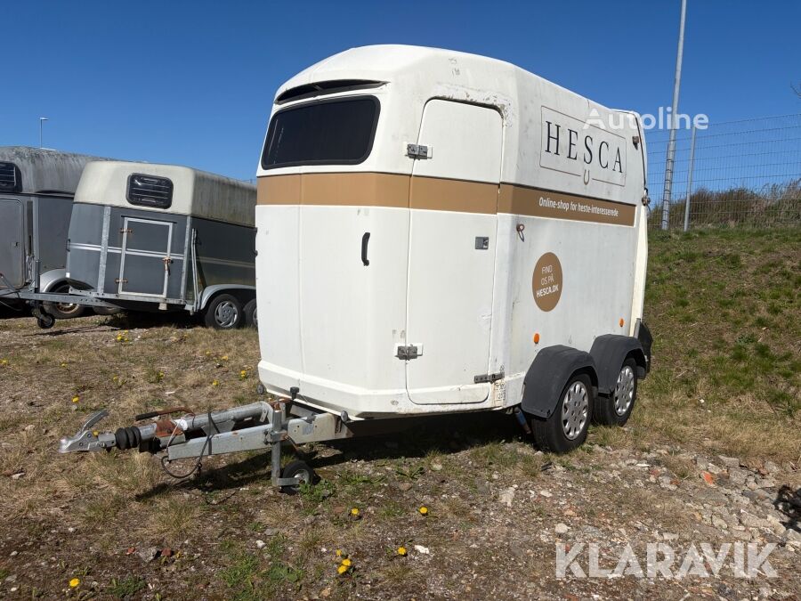 Prodaje se Westfalia 120882 prikolicu za prevoz konja na aukciji