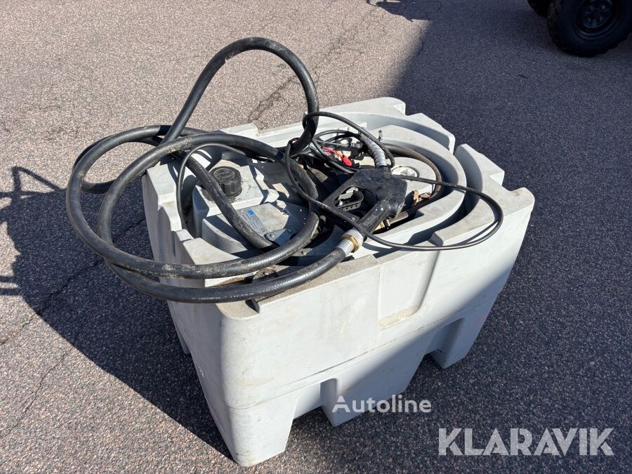 Prodaje se Adam Pumps 220l rezervoar za skladistenje goriva na aukciji