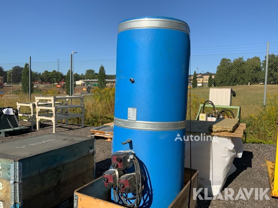 Prodaje se Kaukora VF-500 IBC kontejner na aukciji