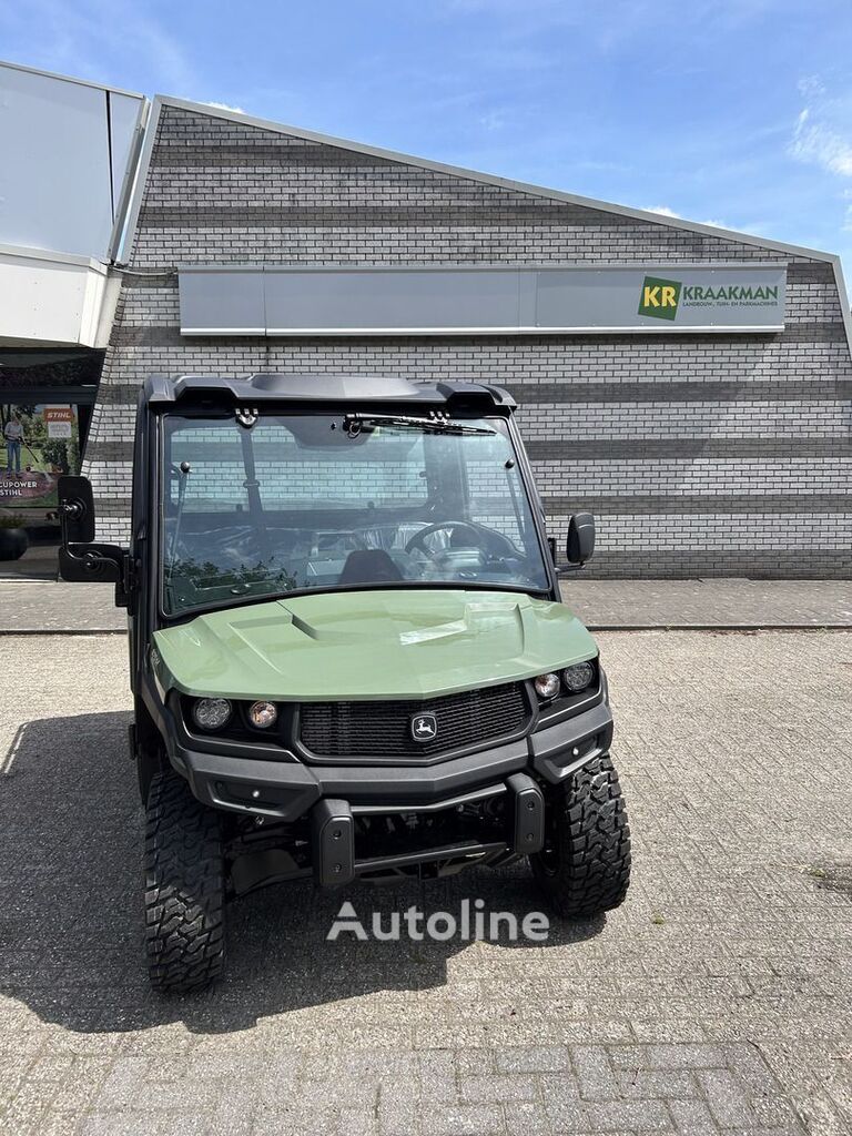 Novi John Deere XUV875M UTV