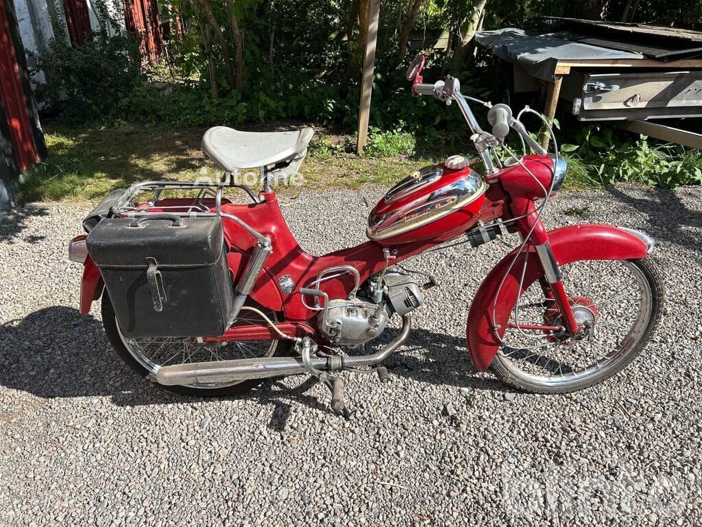 Prodaje se Tomos moped na aukciji