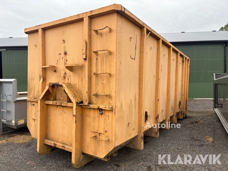 Prodaje se Lastväxlarflak 36m3 karoseriju platformu na aukciji