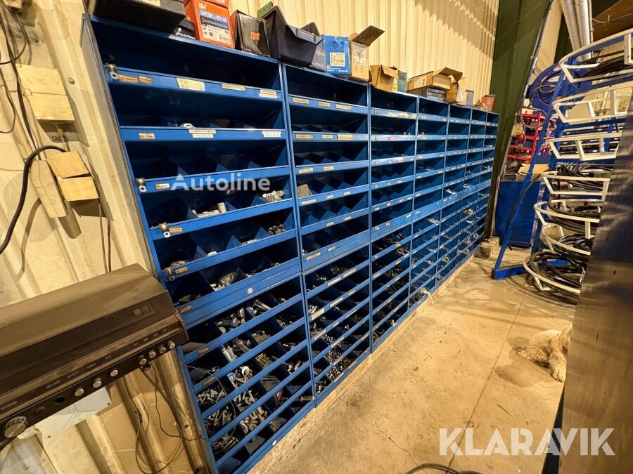Prodaje se Skruvsortiment insex och bult med policu za kombi na aukciji