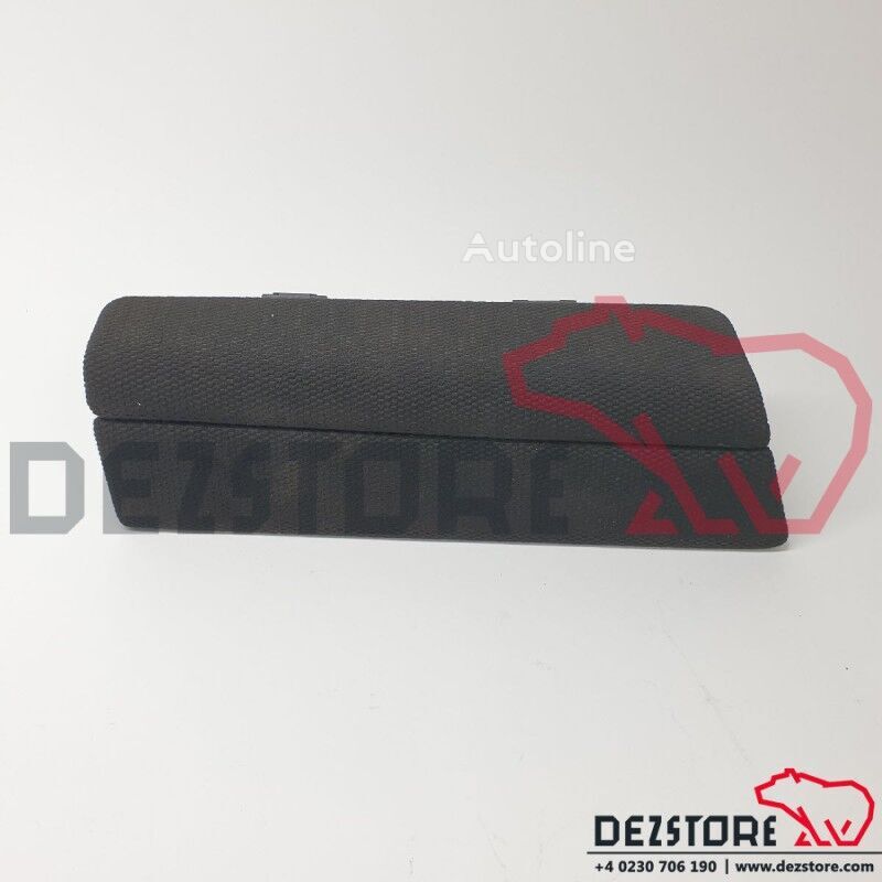 Cutie depozitare fata portiera stanga 81626416093 pretinac za rukavice za MAN TGX tegljača
