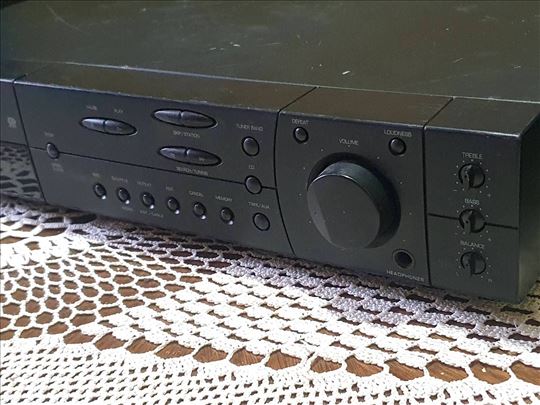 Universum RCD 261 (Grundig RCD 400) risiver sa CD