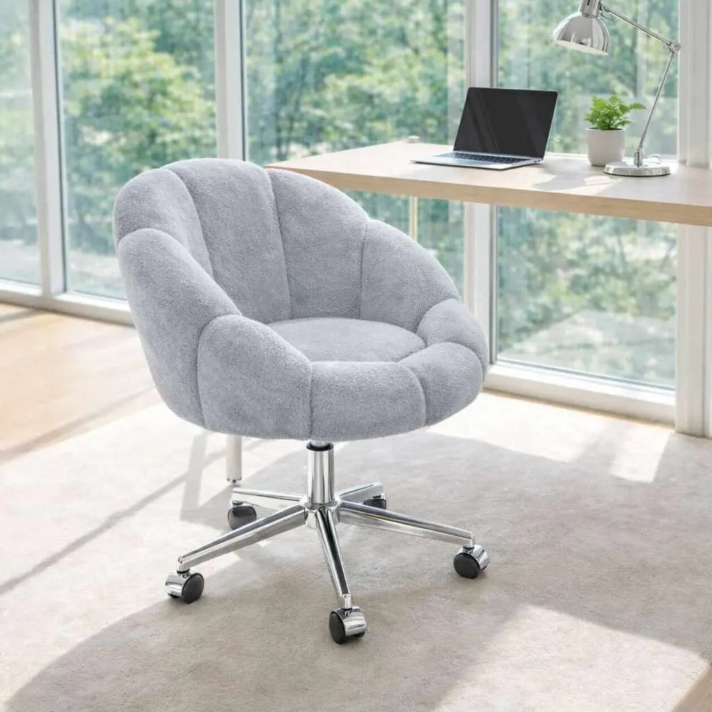 Atelier del Sofa Stolica, Siva