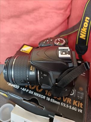 Nikon D3400 sa objektivom 18-55