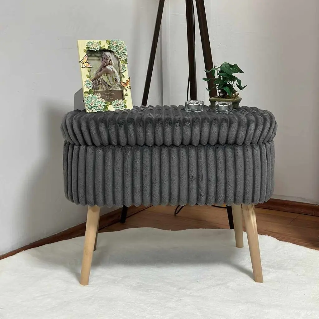 Atelier del Sofa Tabure, Sivi