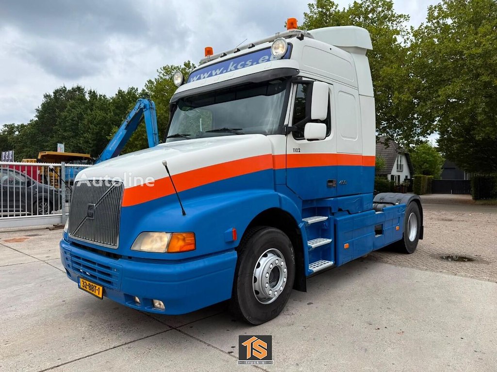 Volvo NH 4X2 T 71 SHOWTRUCK - HAUBER/TORPEDO - EURO 3 - MARGE - NL TRU tegljač