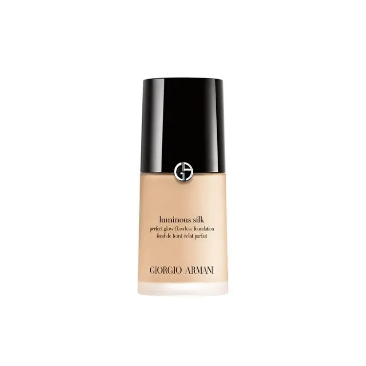 ARMANI
Giorgio Armani Beauty Luminous Silk Foundation