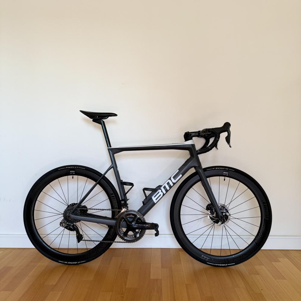 BMC Teammachine SLR01 Disc TWO – Dura-Ace di2