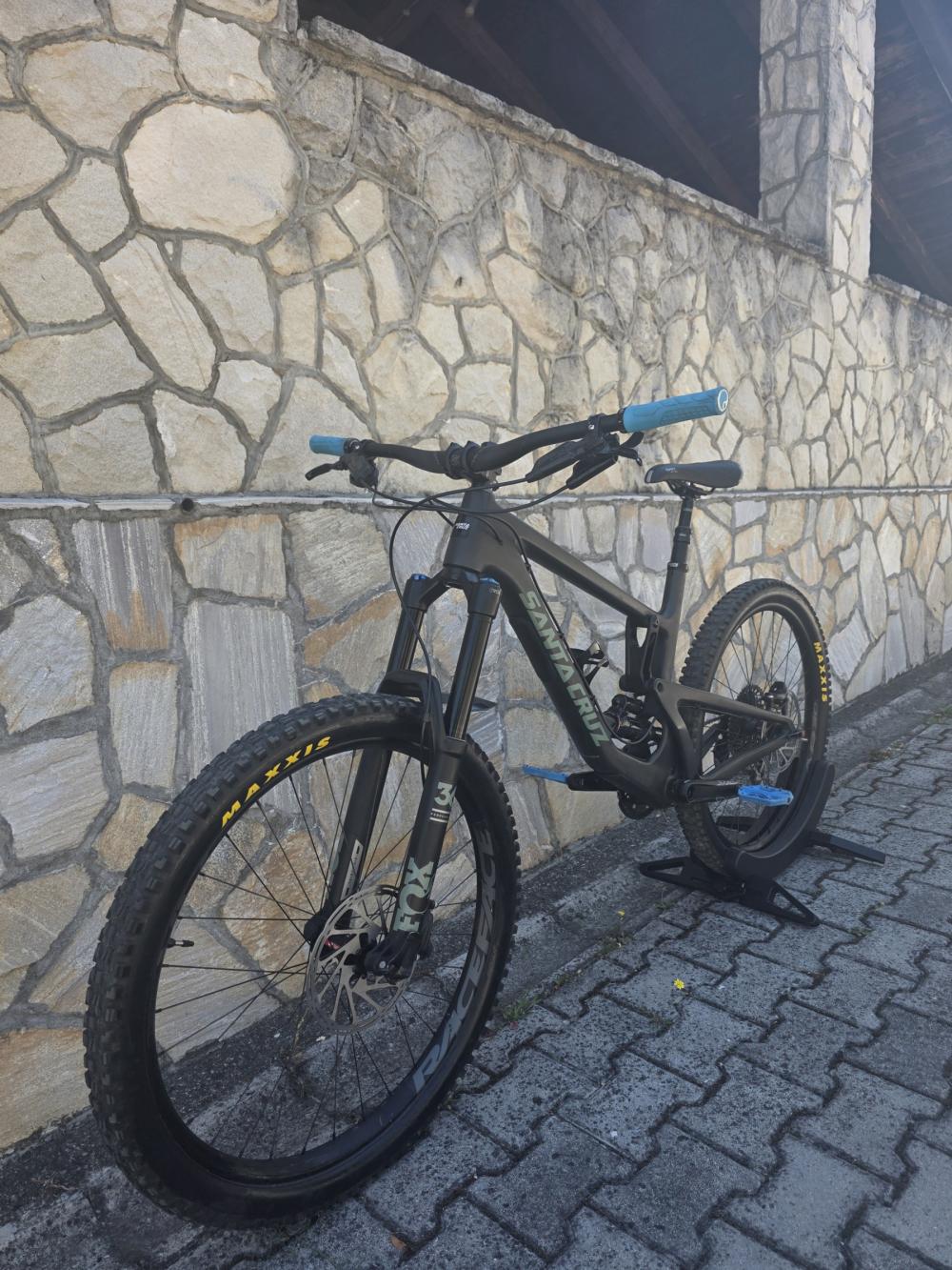 SANTA CRUZ NOMAD CC