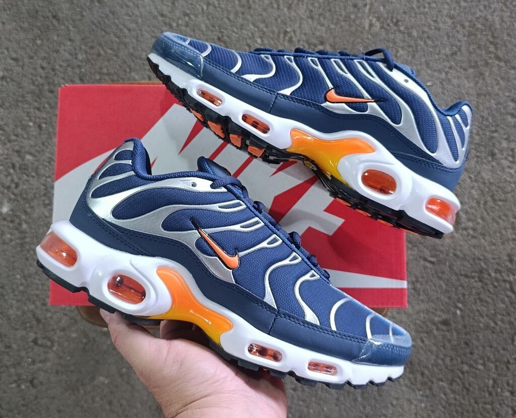 **Nike Air Max Plus TN patike** made in Vijetnam sa originalnim QR