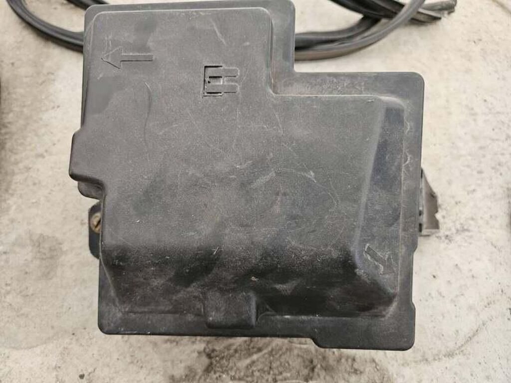 KUTIJA OSIGURACA ZA CITROEN C8 OD 2002. DO 2008. GOD