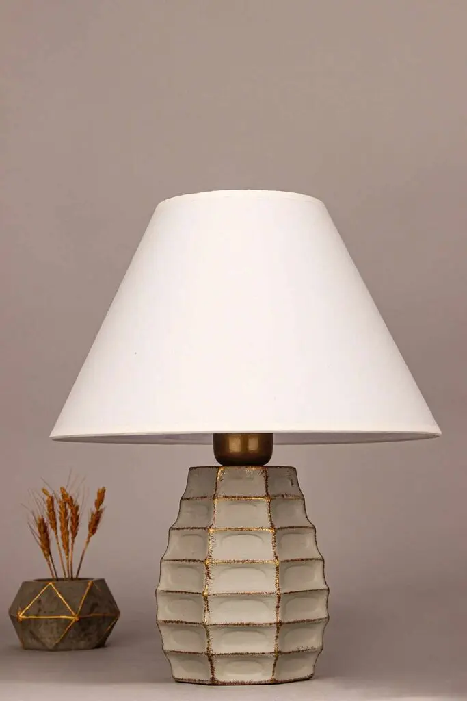 Opviq Stona lampa, Bež
