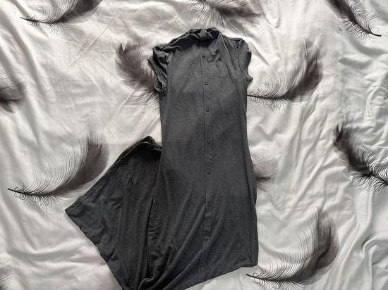 Uska skinny haljina