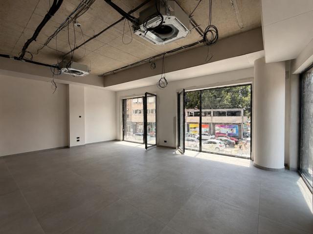 Prodaja, nov poslovni prostor u Nevesinjskoj, 81m2