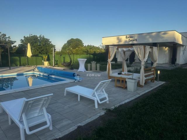 Vikendica 110 m² sa placem 21 a, Čortanovci, Inđija