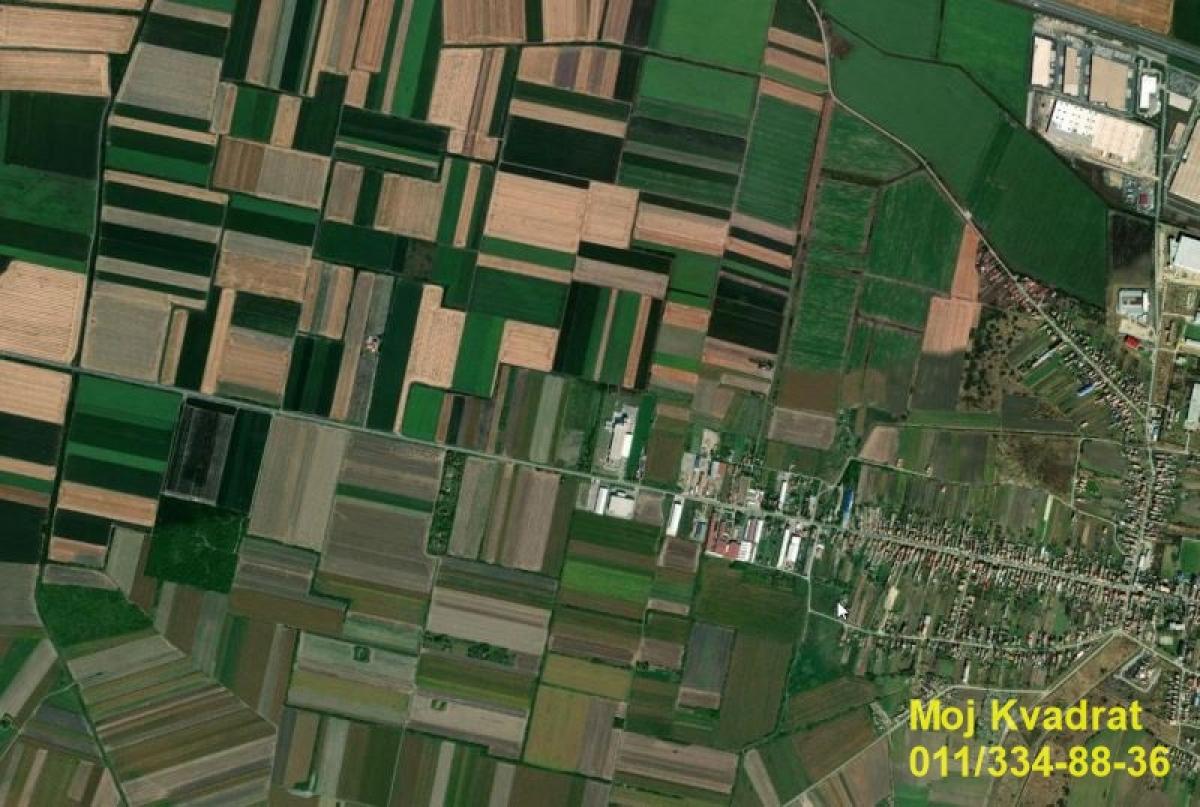 Plac na prodaju, Šimanovci, Pećinci, 71,23 ari, 142.460 €