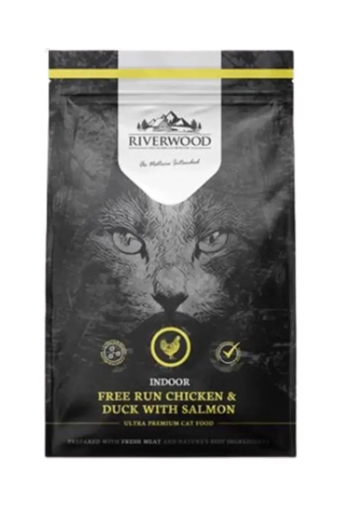 Riverwood Suva hrana za mačke Cat Indoor, Piletina, pačetina i losos, 2kg