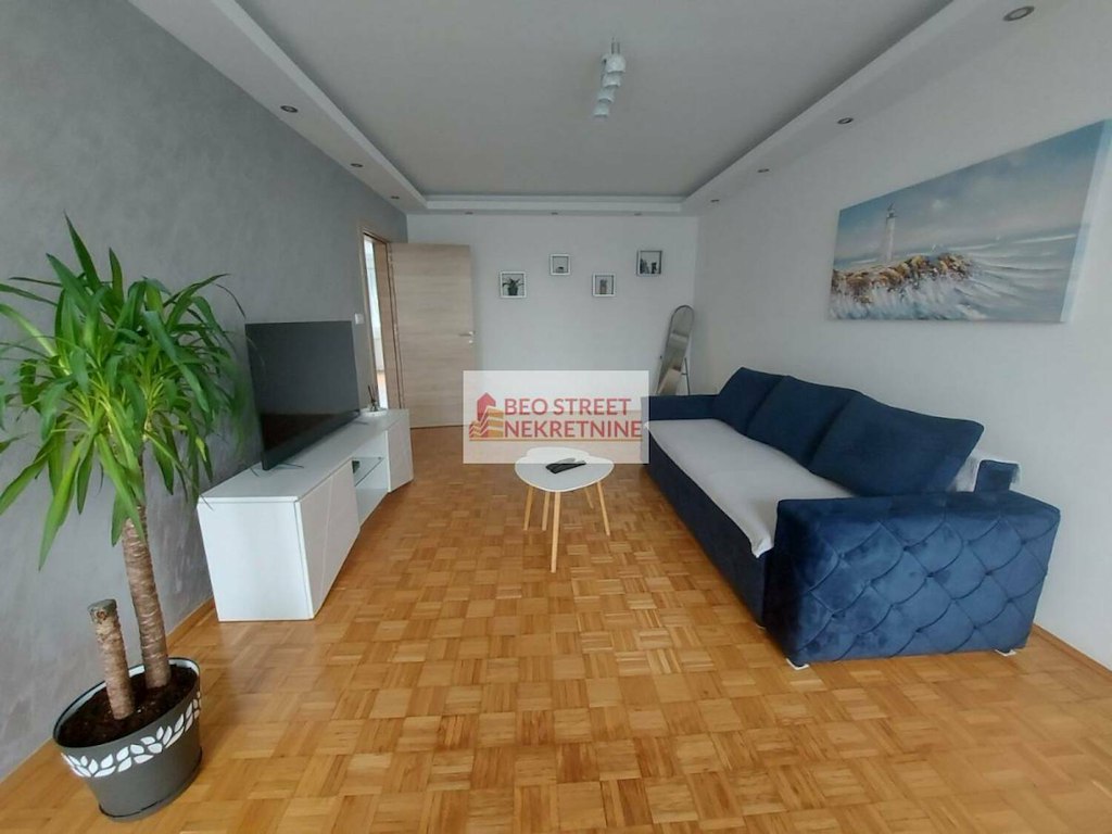 Dvosoban stan, Beograd – Blok 45 | Izdavanje · 70m² · 890€