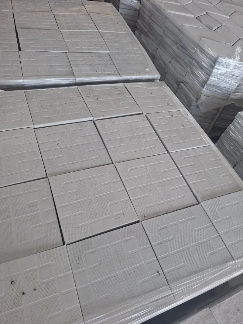 Premium rubni kamen za bazene