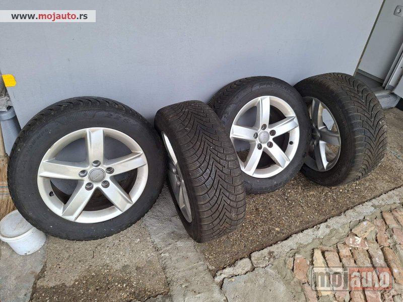 aluminiskim felnama 16oz za Audi, 5x 12,centralna rupa 66.5 mm, ET45,sa gumama