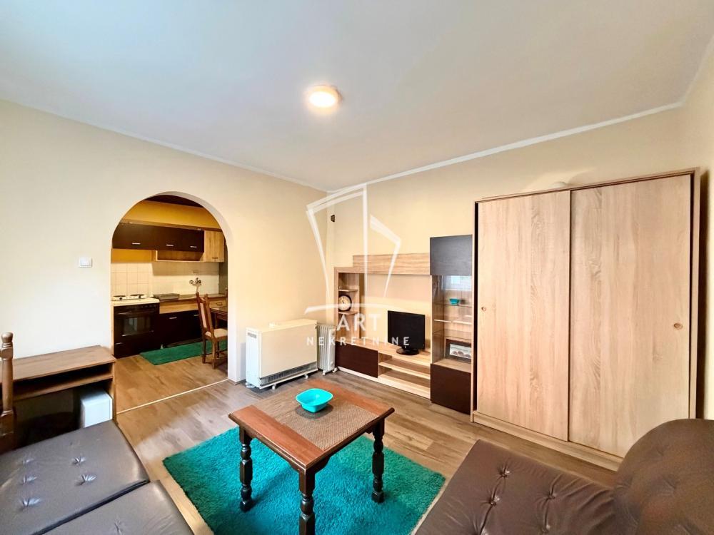 Sarajevska, Jednosoban stan na prodaju, 27m2, 125.000€