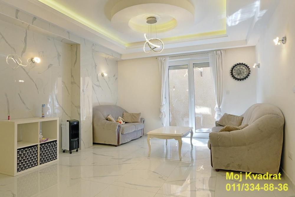 Trosoban stan na prodaju, 74m2, 205.000€