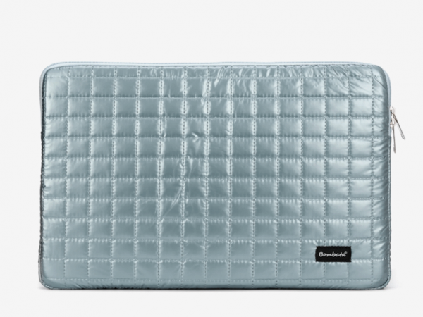 Torba BOMBATA 100gr sleeve 15,6''16'' Pale Blue' ( 'E00892 15' )