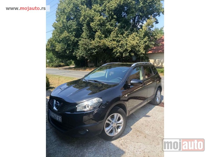 Nissan Qashqai+2