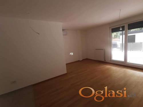 Zvezdara, Mirijevo, Grge Jankesa, renta 3.0-sobnog stana sa velikom terasom ID#43082