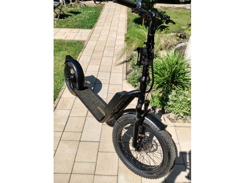 ,,VIRON,, XI-1200S e-skuter