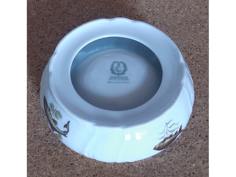 Češka porcelanska pepeljara BERNADOTTE - motivi Ribe
