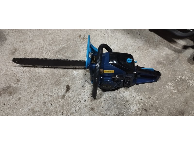 Einhell motorna testera + nov STIHL lanac