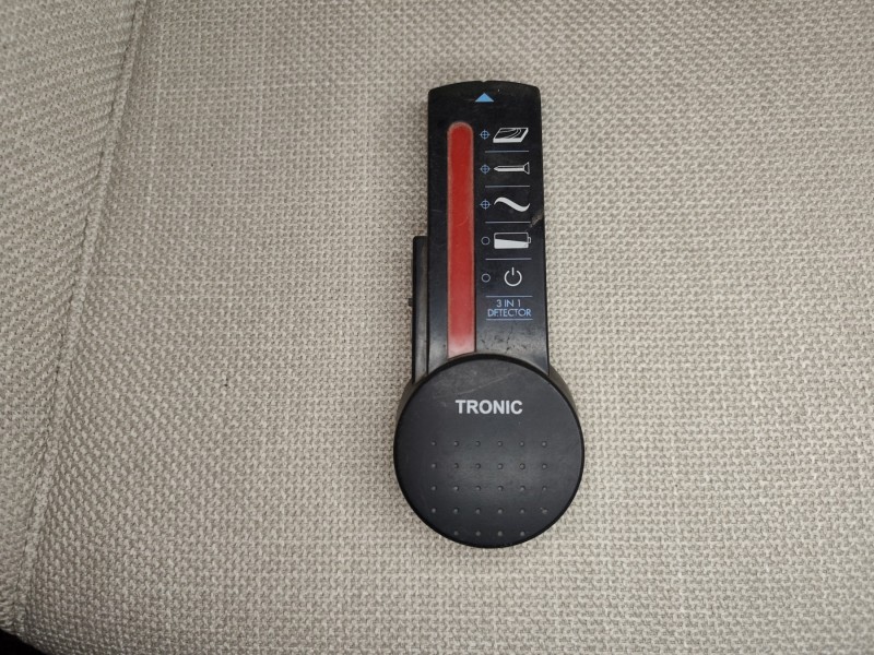 Tronic detektor strujnih vodova