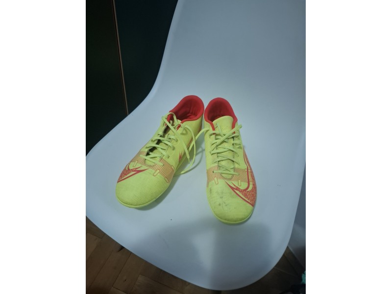 NIKE Mercurial kopačke CU5692-760