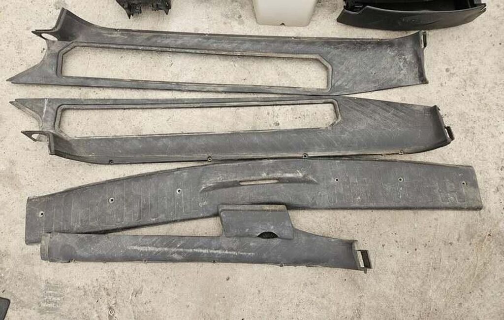PLASTIKA ENTERIJERA ZA CITROEN C8 ZA 2005. GOD