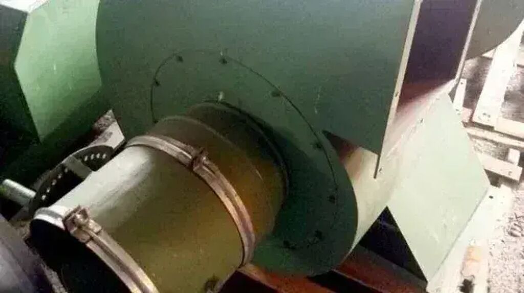 Ciklon 1313. Motor snage: 7,5 KW. Usisni otvor: Ø 350 mm. Izduvni