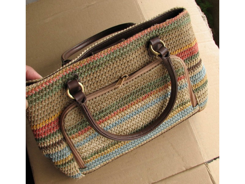 = Ženska tašna - 30 x 20cm - Odlična