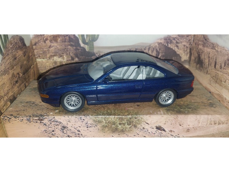 Welly BMW 850i 1:24