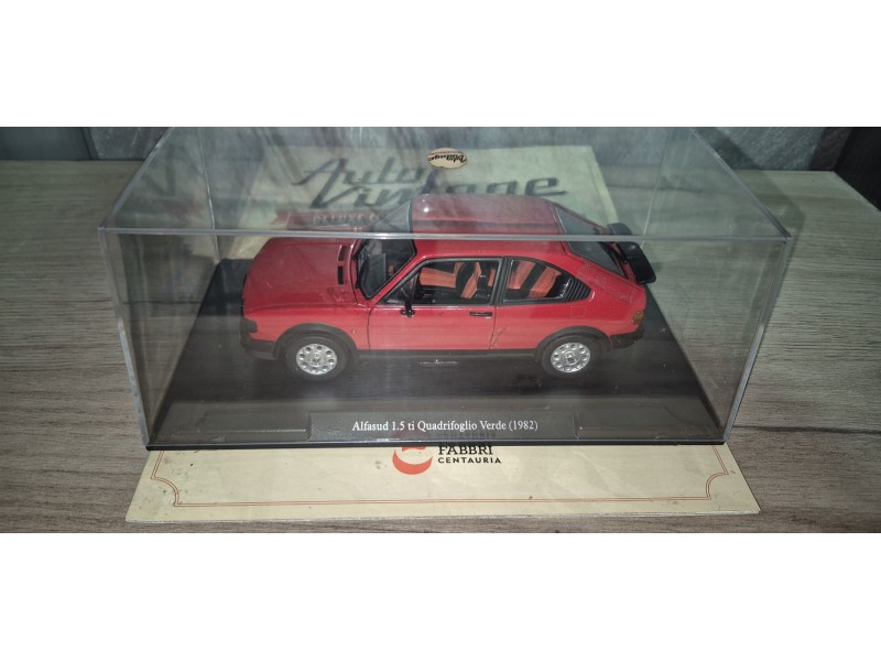 Leo Models AlfaSud 1.5Ti Quadrifoglio Verde (1982) 1:24