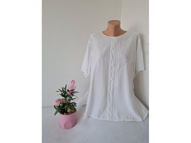 Bela pamucna bluza sa etno vezom vel XXL
