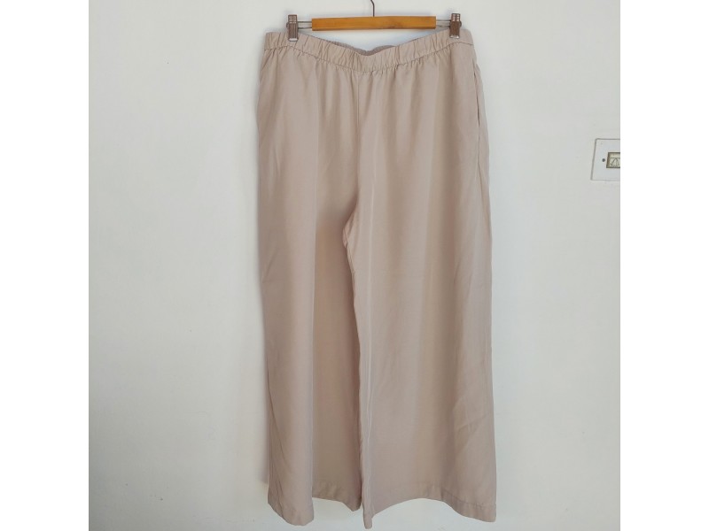 ZARA siroke pantalone XL