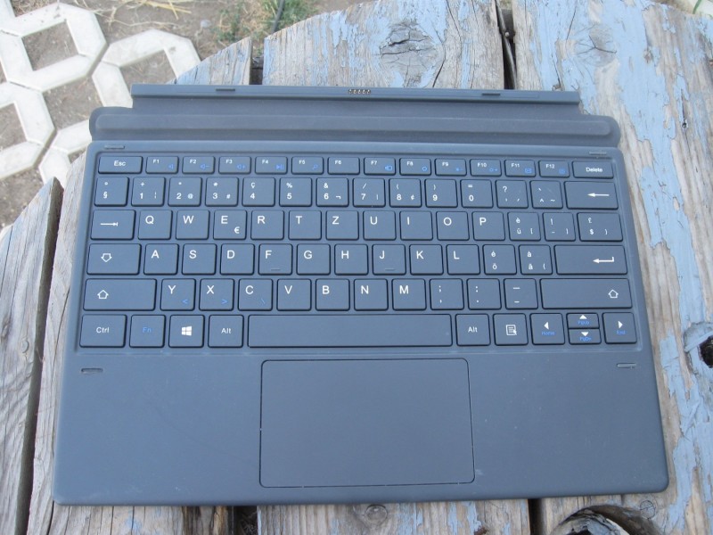 TERRA tastatura za tablet-citaj opis