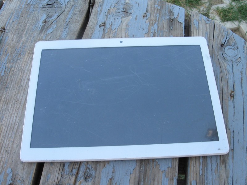 Tablet -citaj opis